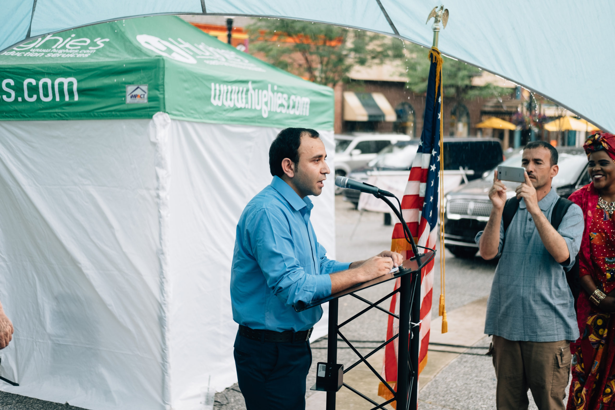 Advocate for Refugees and Immigrants - ISAC